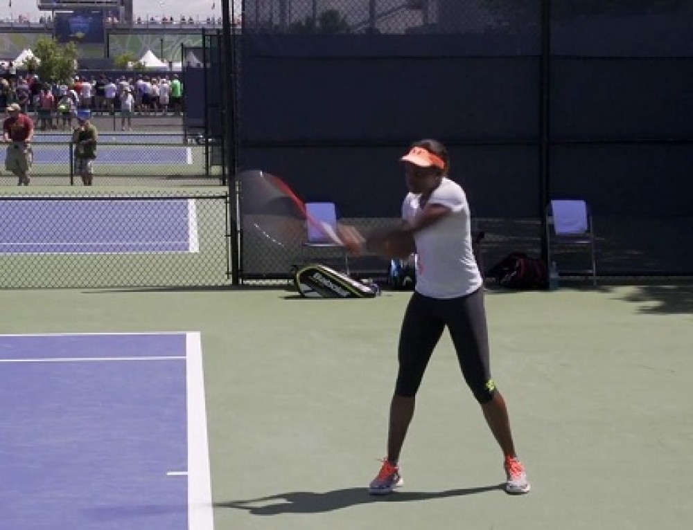 Sloane Stephens Forehand and Backhand - Indian Wells 2013 - BNP Paribas ...